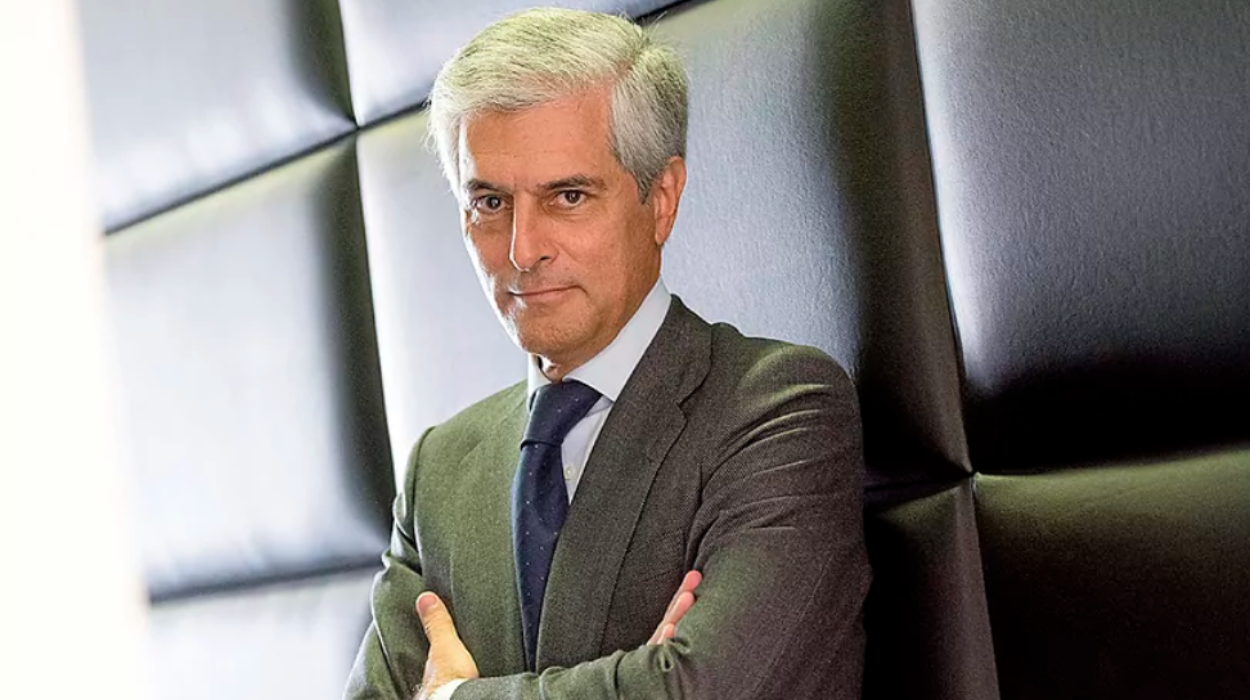 Adolfo Suárez opens his own law firm Adolfo Suárez Abogados - Iberian ...